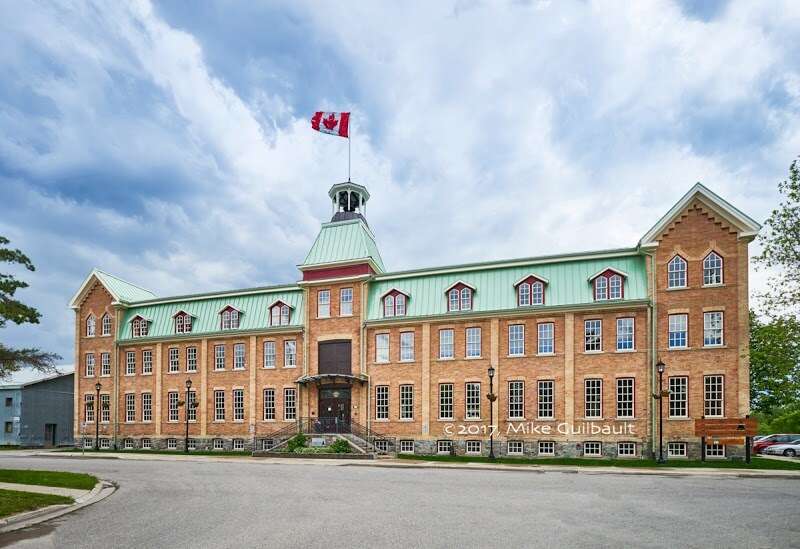 Gibson Centre - Home